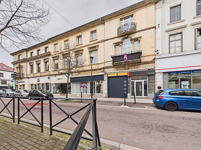 Maison à vendre - Forbach, Centre-ville - 18 pièces - 14 chambres