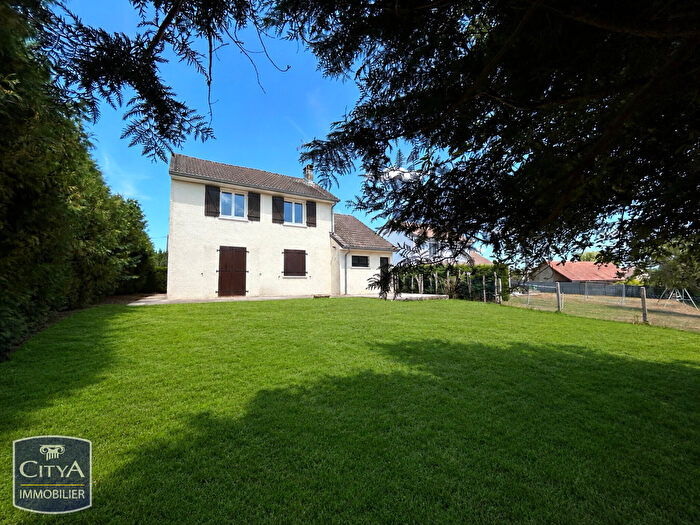 Maison 5 pièces à Warcq, à vendre