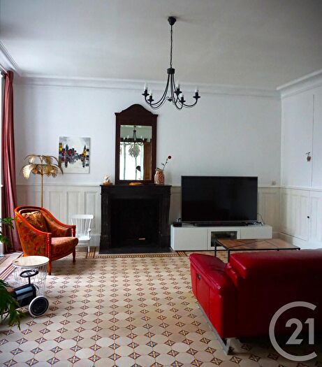 Maison à vendre - Beaugency - 13 pièces - 5 chambres