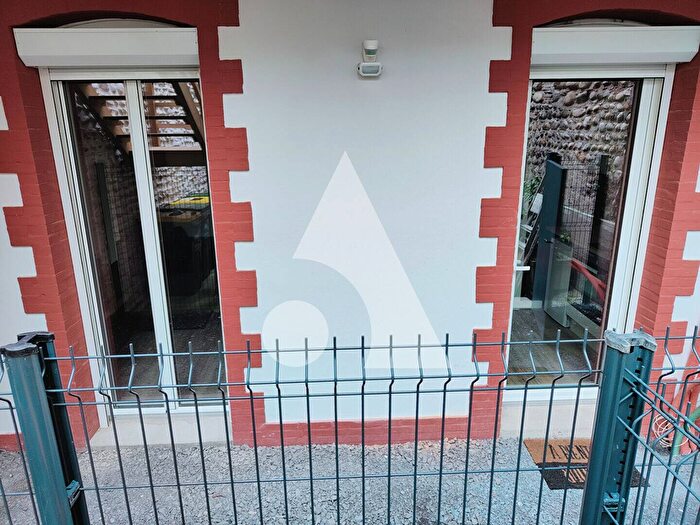 Appartement à louer - Centre-Marcadieu-Marne, Tarbes - 1 pièce