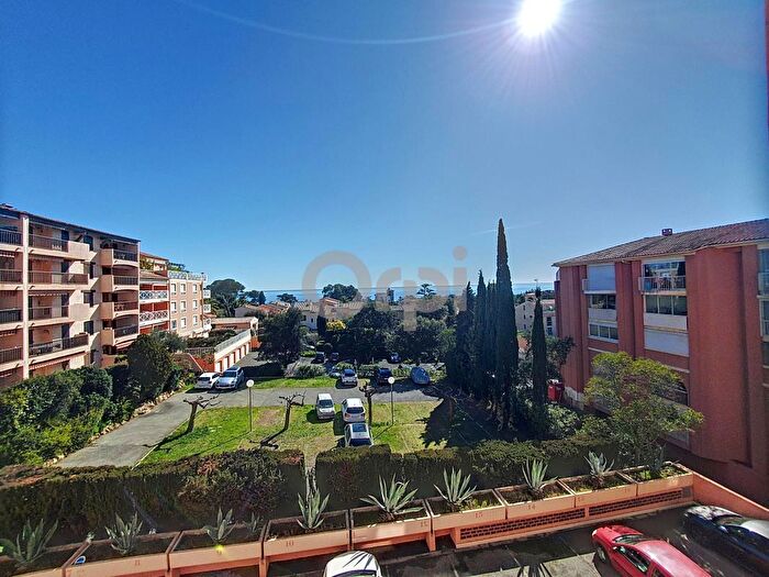 Appartement à vendre - Fréjus, Saint-Aygulf - 2 pièces - 1 chambre