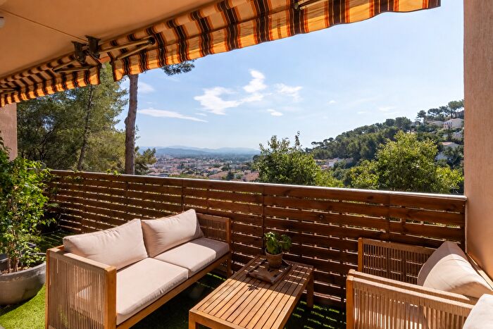 Appartement 3 pièces à vendre à Hyères, Costebelle, Almanarre