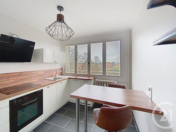 Appartement à louer - Auxerre, Les Brichères - 3 pièces - 2 chambres