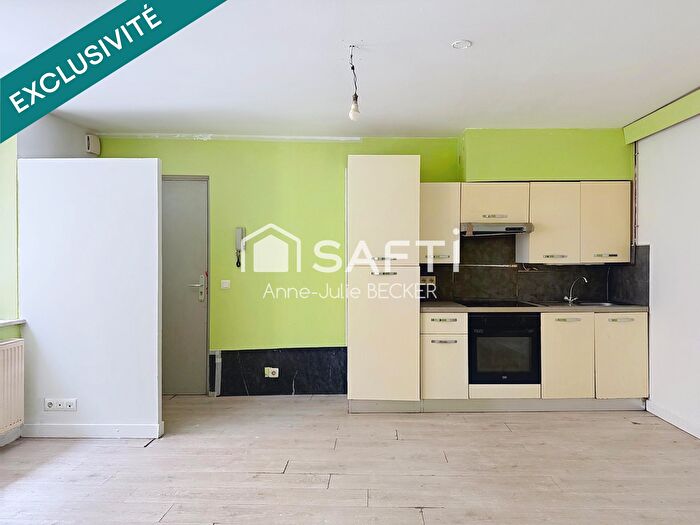 Maisons à vendre et appartements à louer - 3