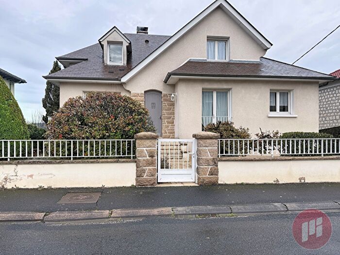 Maison à vendre - Malemort-sur-Corrèze - 5 pièces - 4 chambres