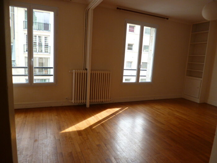 Pontoise, Centre-ville : Appartement 4 pièces à louer