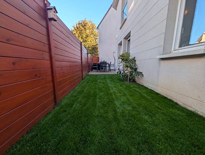 Plaisir, Aqueduc : Appartement 4 pièces à vendre