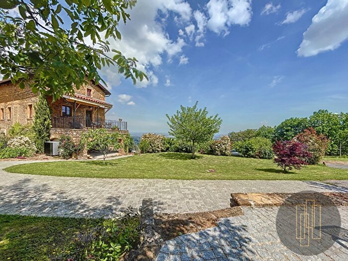 Maison à vendre - Ville-sur-Jarnioux - 6 pièces - 4 chambres