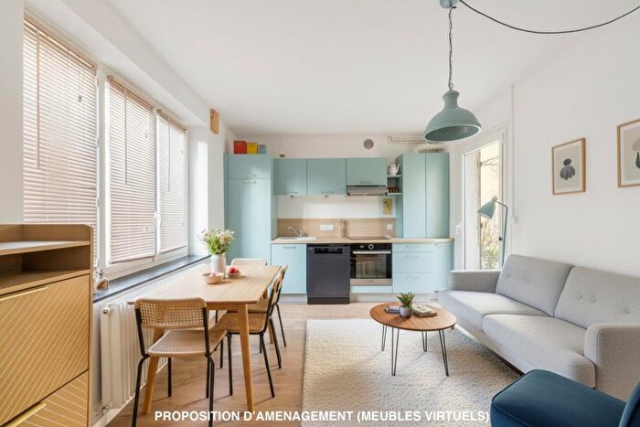 Appartement à vendre - Lyon e , Monchat - 3 pièces - 2 chambres