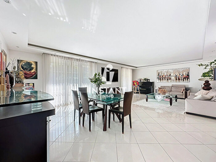 Maison à vendre - Maisons-Alfort, Les Julliottes - 5 pièces - 4 chambres