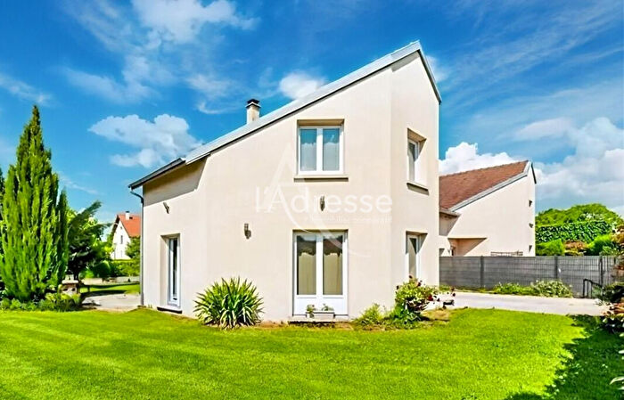 Maison à vendre - Montévrain - 6 pièces - 4 chambres