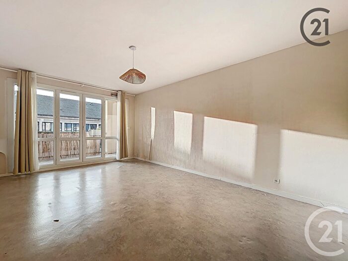 Appartement à vendre - Troyes, Saint-Martin - 3 pièces - 2 chambres