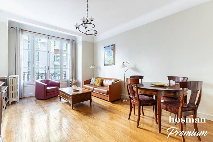 Paris 17ème, Legendre, Lévis : Appartement 4 pièces à vendre