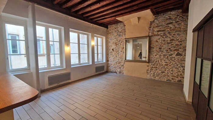 Appartement à louer - Presquîle, Centre ville, Cordeliers, Lyon ème arrondissement - 4 pièces - 3 chambres