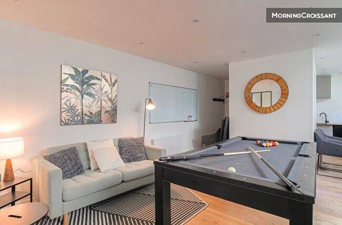 Appartement à louer - Saint Louis, Lyon ème - 3 pièces - 2 chambres