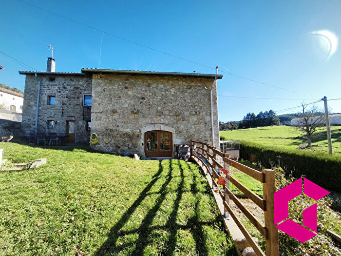 Maison à vendre - Saillant - 5 pièces - 2 chambres