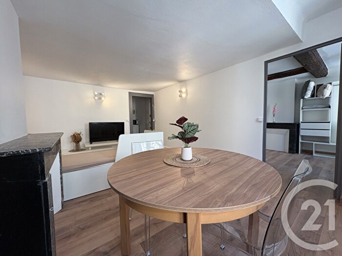 Metz, Ancienne ville : Appartement 2 pièces à louer