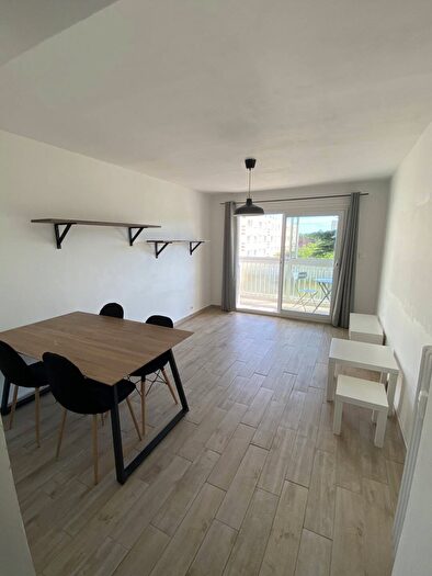 Appartement 2 pièces à louer à Olbia, Hyères