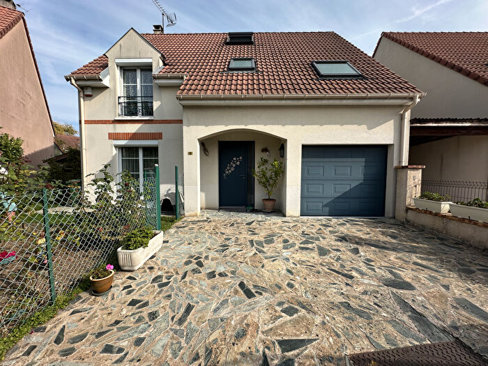 Maison à vendre - Villeneuve-Saint-Georges, Triage - 7 pièces - 4 chambres