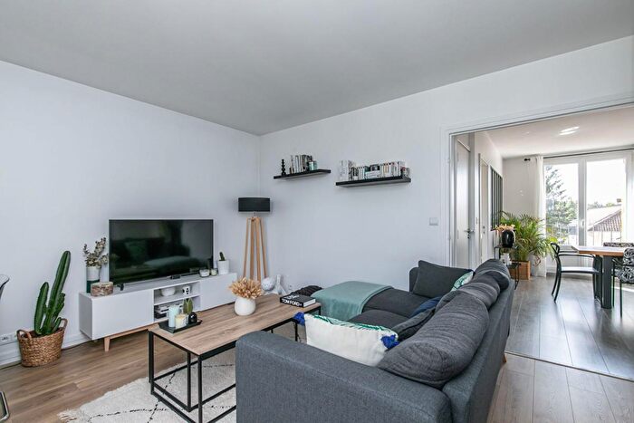 Appartement à louer - Chennevières-sur-Marne, Marne, Coteau Sud - 2 pièces - 1 chambre