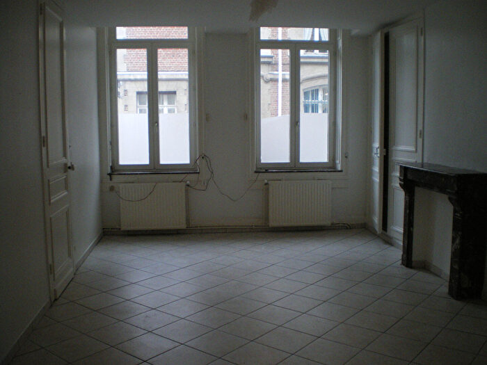 Appartement à louer - Lille, Centre-ville, Euralille - 3 pièces - 2 chambres