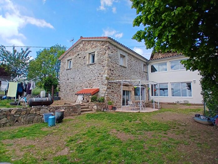 Maison à vendre - Chassignolles - 6 pièces - 3 chambres