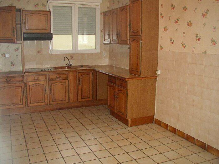 Appartement à louer - Artix - 5 pièces - 4 chambres