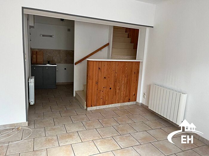 Saint-Evroult-Notre-Dame-du-Bois : Maison 3 pièces à louer