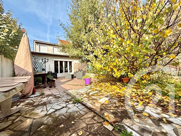 Maison à vendre - Livry-Gargan, Centre-ville - 5 pièces - 3 chambres