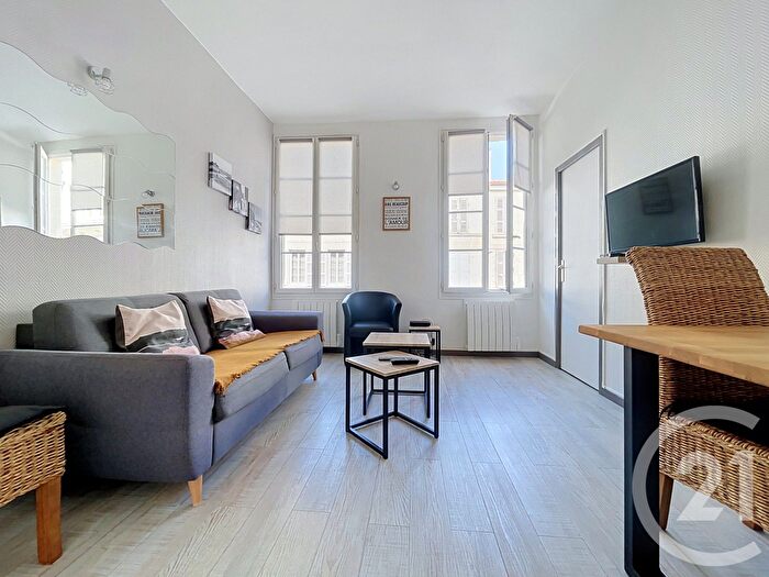 Rochefort, Centre-ville : Appartement 2 pièces à vendre