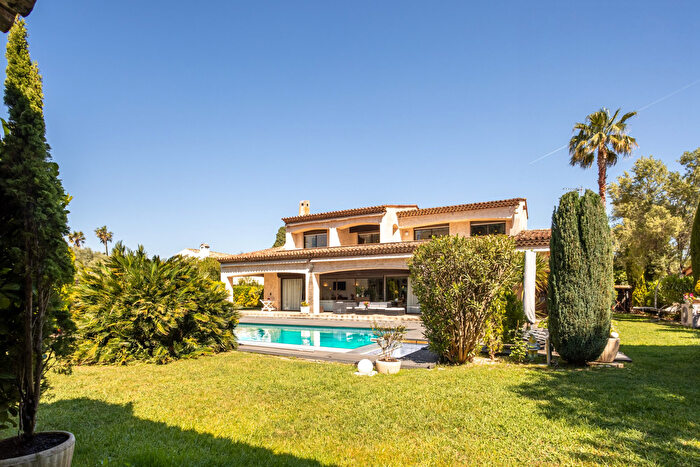Maison 5 pièces à vendre à Antibes, Juan-les-Pins, Le Cap