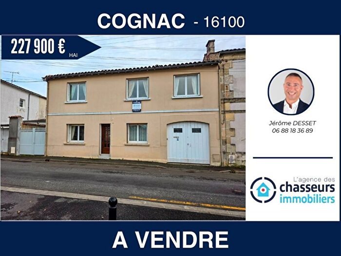 Maison à vendre - Cognac, Centre-ville, Gare - 7 pièces - 4 chambres