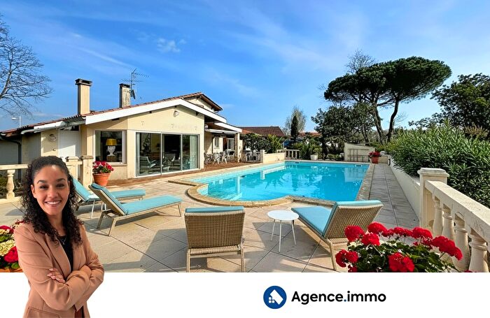 Maison à vendre - Braud-et-Saint-Louis - 7 pièces - 4 chambres