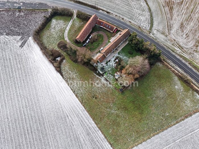 Maison à vendre - Réty, Rety - 15 pièces - 6 chambres