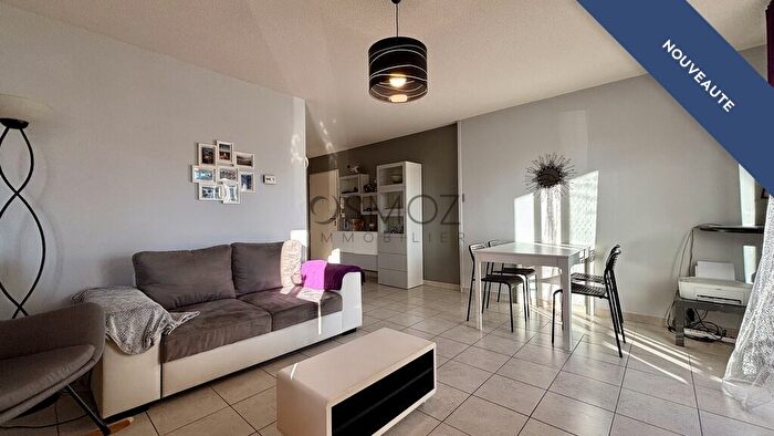 Appartement à vendre - Guilherand-Granges - 2 pièces - 1 chambre