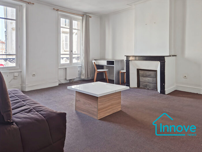 Appartement 1 pièce à Versailles, Chantiers, à louer
