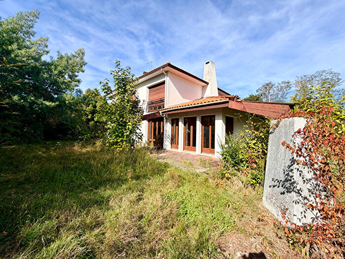 Pessac, Le Monteil : Maison 8 pièces à vendre