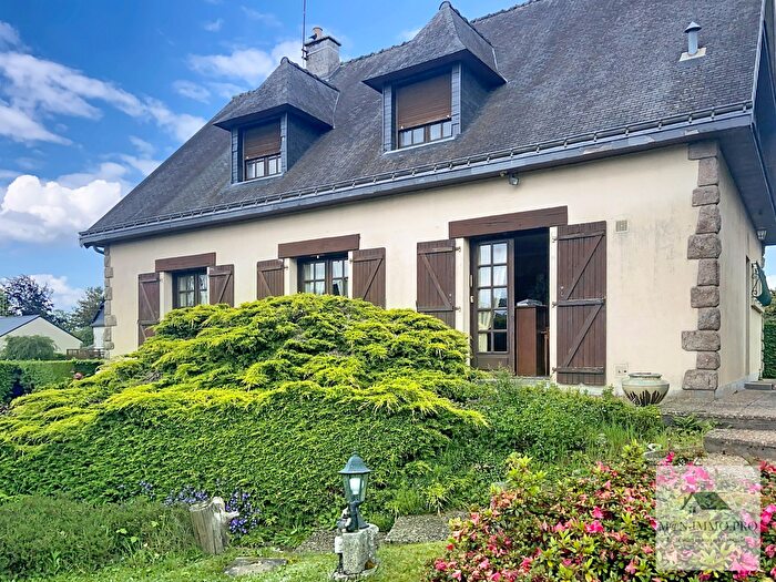 Saint-Brice-en-Coglès - Maison 8 pièces à vendre