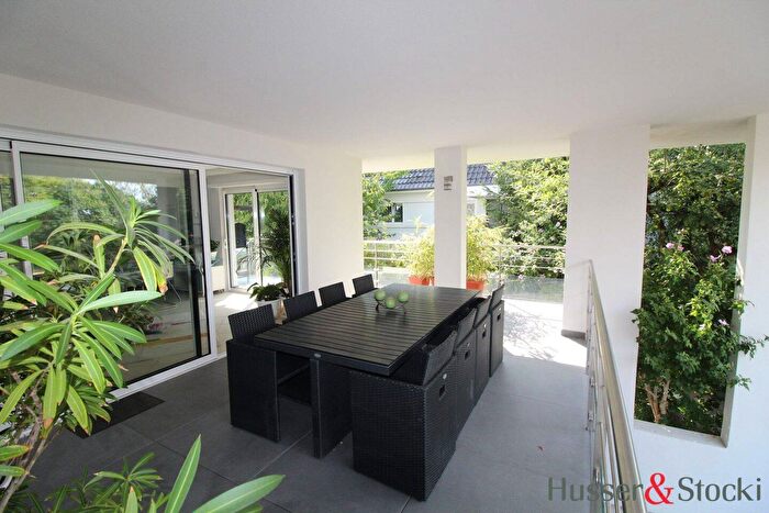 Appartement à louer - Lingolsheim - 4 pièces - 3 chambres