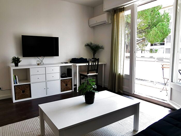 Appartement 1 pièce à Avignon, Saint-Ruf, à louer