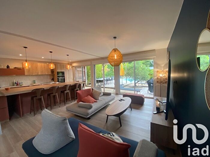 Maison à vendre - Sarlat-la-Canéda - 8 pièces - 7 chambres