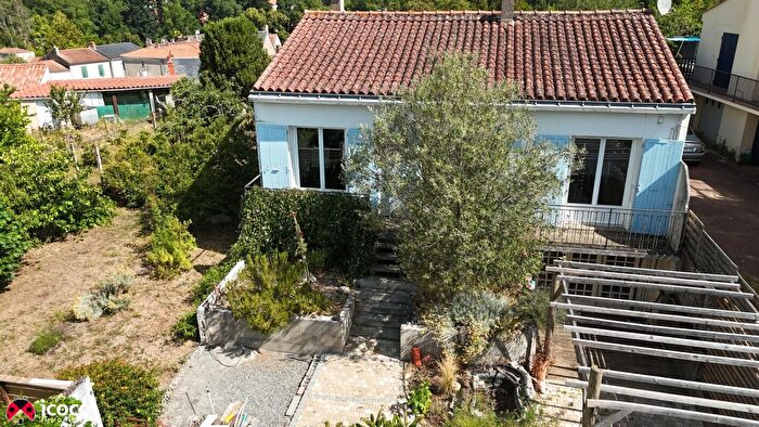 Maison 5 pièces à Mareuil-sur-Lay-Dissais, à vendre