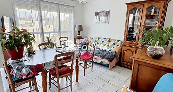Saint-Georges-des-Groseillers : Appartement 3 pièces à vendre