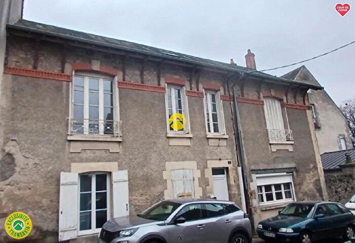 Appartement à vendre - Guéret, Centre-ville, La Rodde, Champegaud - 10 pièces - 6 chambres