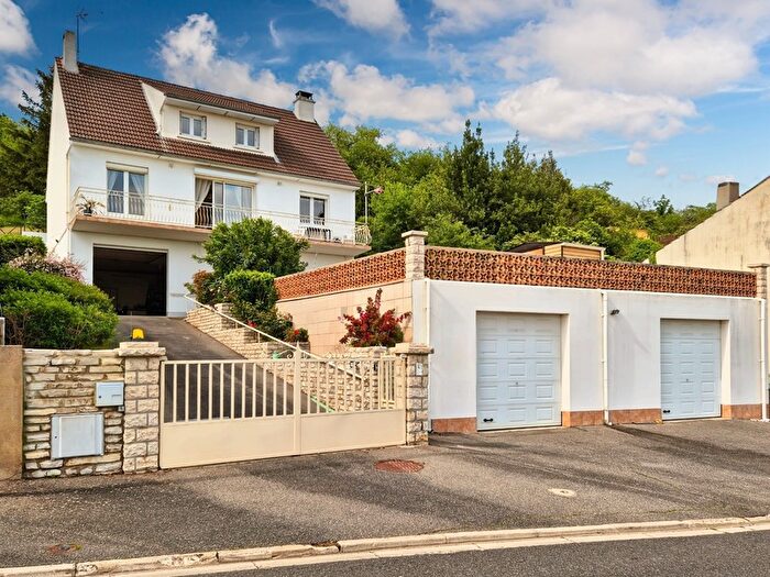 Maison 7 pièces à vendre à La Grande-Paroisse