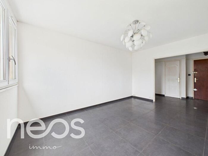 Appartement à vendre - Dijon, Bourroches - 3 pièces - 2 chambres