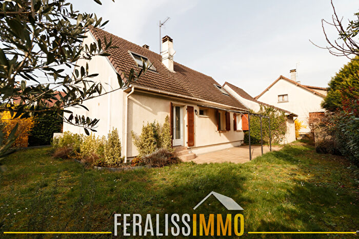 Maison 6 pièces à Conflans-Sainte-Honorine, Chennevières, à vendre