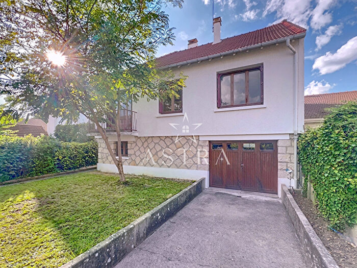 Maison à vendre - Antony, Centre-ville - 5 pièces - 3 chambres