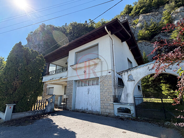 Maison 9 pièces à vendre - Grand'Combe-Châteleu