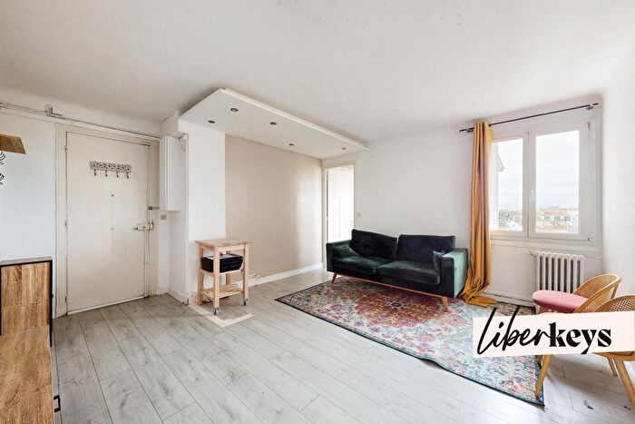 Appartement à vendre - Villemomble, Centre-ville, Orangerie - 3 pièces - 2 chambres